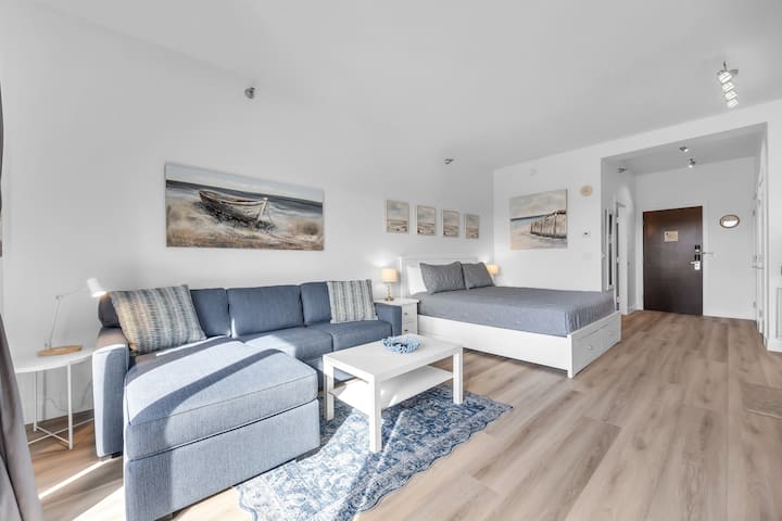 Lake Las Vegas Balcony Studio | Pool + Lake View - Henderson, NV