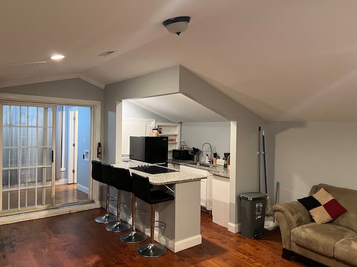 Apartment Located In The City Of Huntsville - Huntsville