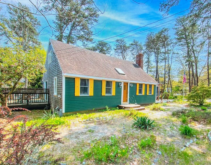 New Listing 1 Mile From Ocean! Wellfleet Oasis - Wellfleet, MA