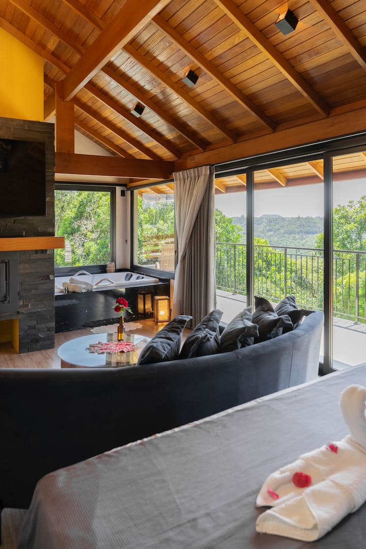 Chalé Com Piscina Aquecida E Hidromassagem - Nova Petrópolis