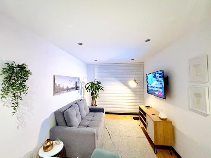 Moderno Aparta Estudio Usaquén Excelente Ubicación - Bogota