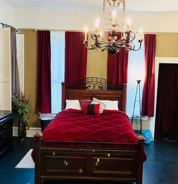 Great Location 1 Bedroom Suite - Columbus, GA