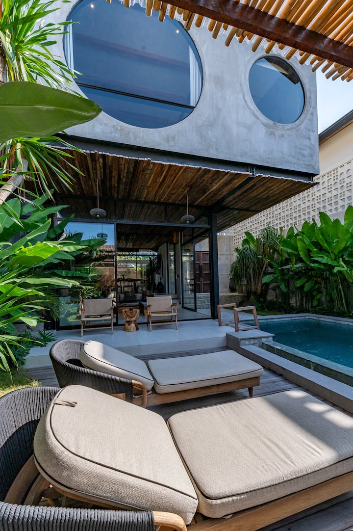 Completely New Luxery Villa Next To Seminyak! - Bali