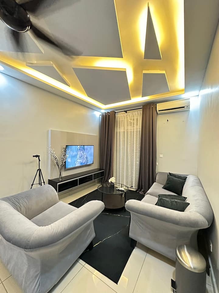 Sisuka Homestay - Punggol