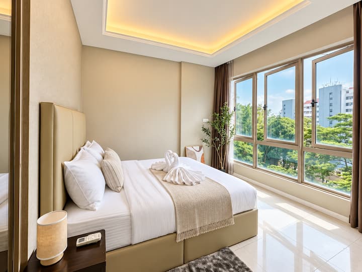 Mont Kiara · Publika · Bathtub · Netflix · Wi-fi - Kuala Lumpur