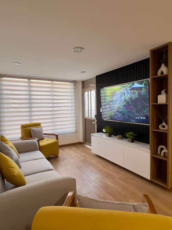 Apartamento Con Jacuzzi - Cuenca