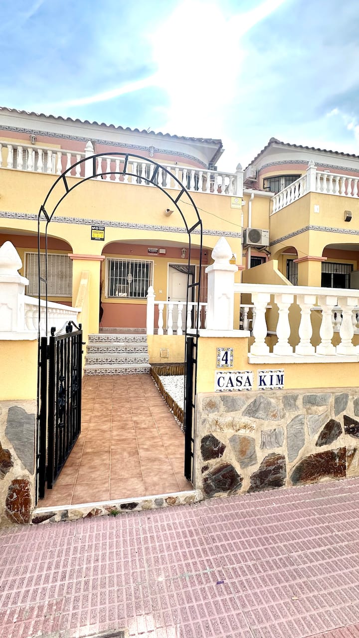 Casa Kim - 6 Persoons Comfortabel Townhouse - Costa Blanca