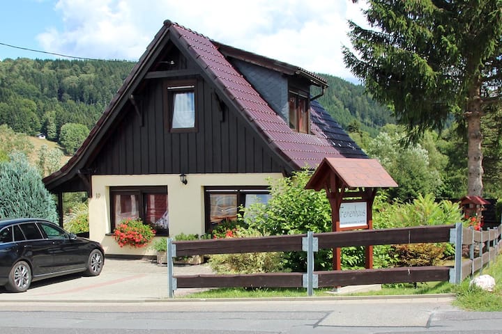 Ferienhaus Hellmich - Neuhaus am Rennweg