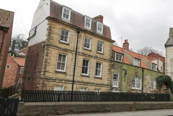 The Loft - Whitby