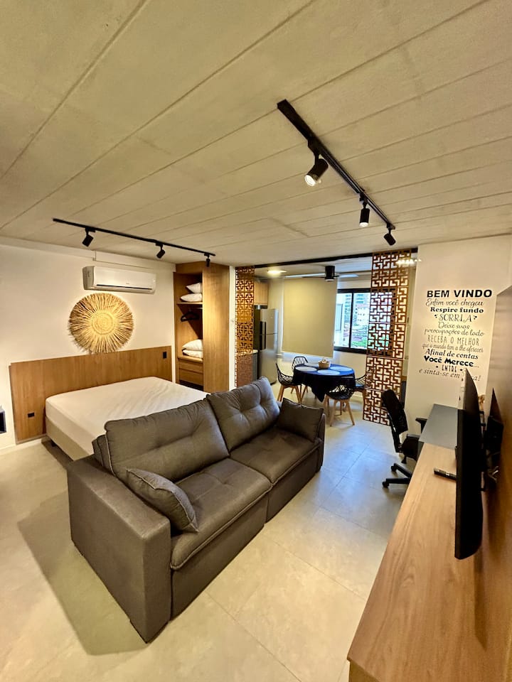 Sofisticado E Minimalista 
 Studio Praia Dotenório - Ubatuba