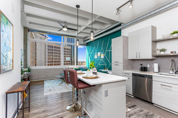 Luxury High-rise|downtown Atl|skyline City Views! - Atlanta, GA