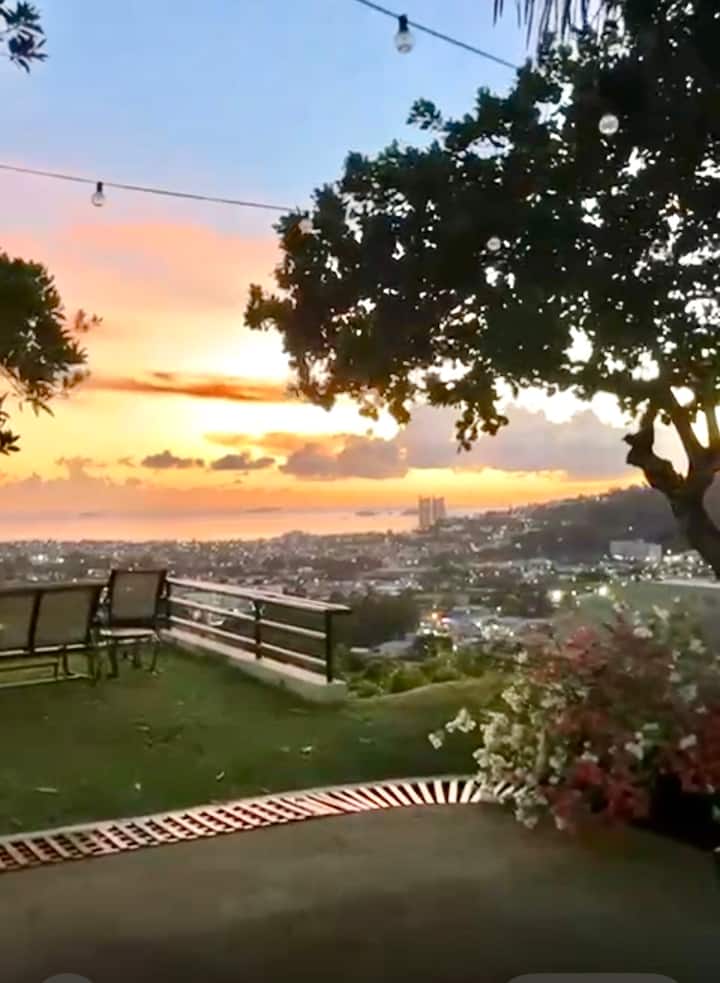 Stunning Hillside Townhouse - Port of Spain