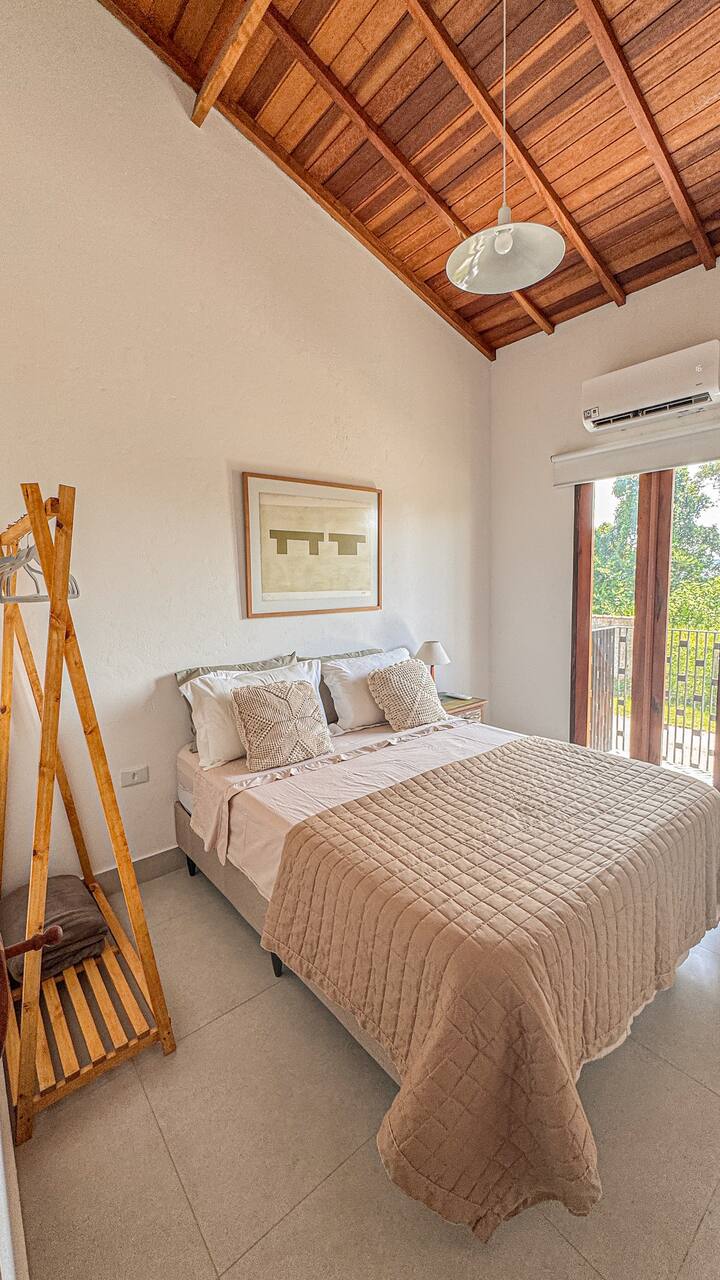 A Casa Martim O Pescador - 50m Da Praia Com A/c - Paraty