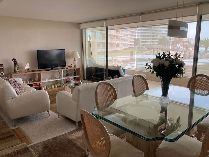 Departamento Primer Piso 10 Camas 2 Hab .En Suite - El Quisco