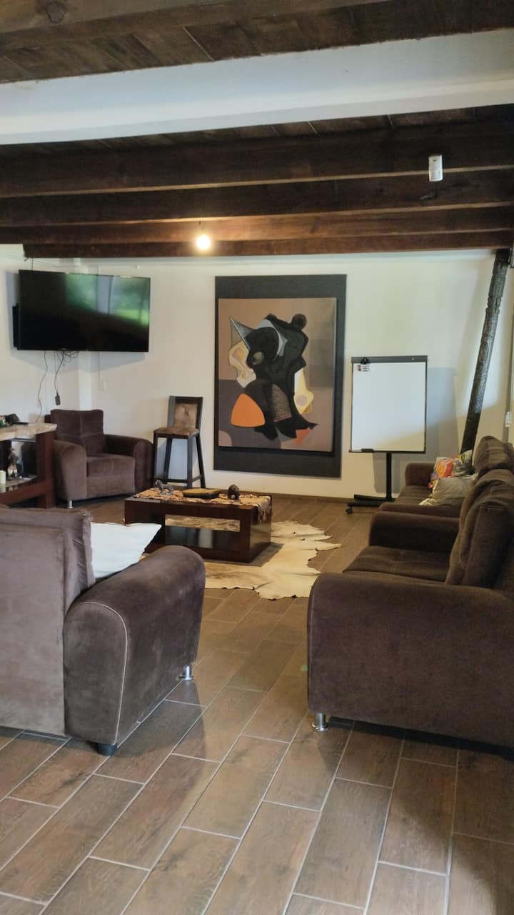 Habitación Lobo - Pachuca
