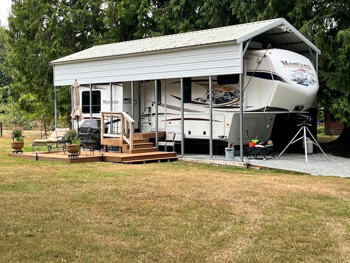 Stanwood Green Acres Farmstay - Whidbey Island, WA