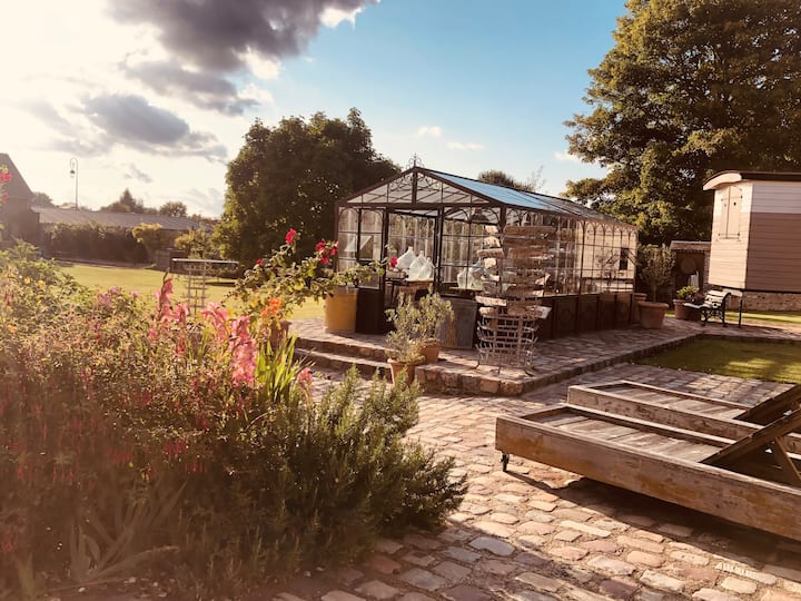 Domaine  Avec 2 Maisons , Bord De Seine, Serre . - Val-de-Reuil