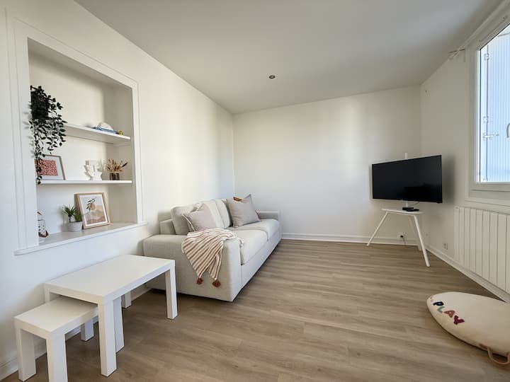 Appartement Spacieux & Lumineux - 4 Pers - Rochefort, France