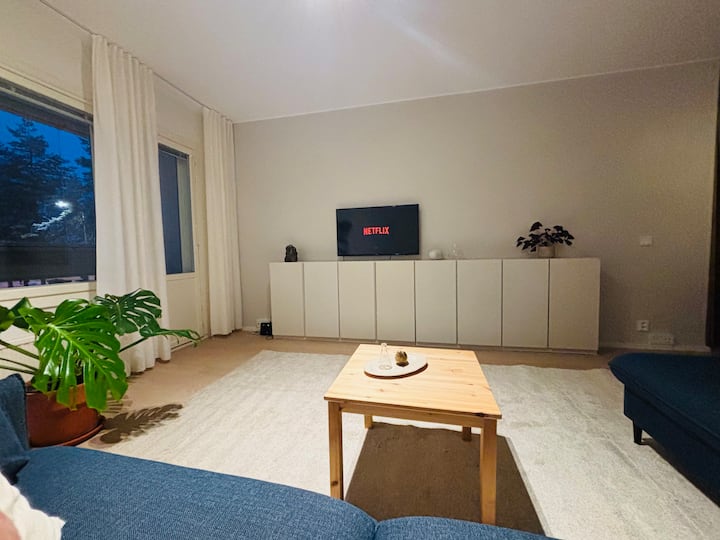 Rauhallinen Kaksio 3min Juna-asemalle, Sis Parkki - Helsinki