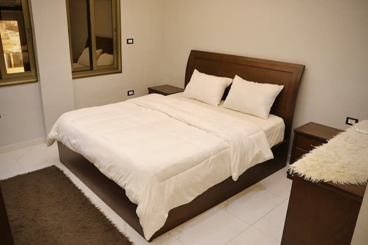 شقة أنيقة ذات إطلالة خلابـة على المدينة - ヨルダン