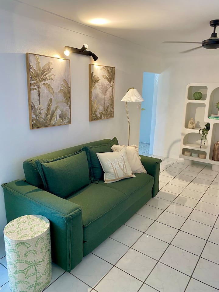 Tropic-mediterranean Haven Perfect For Locums - Cairns