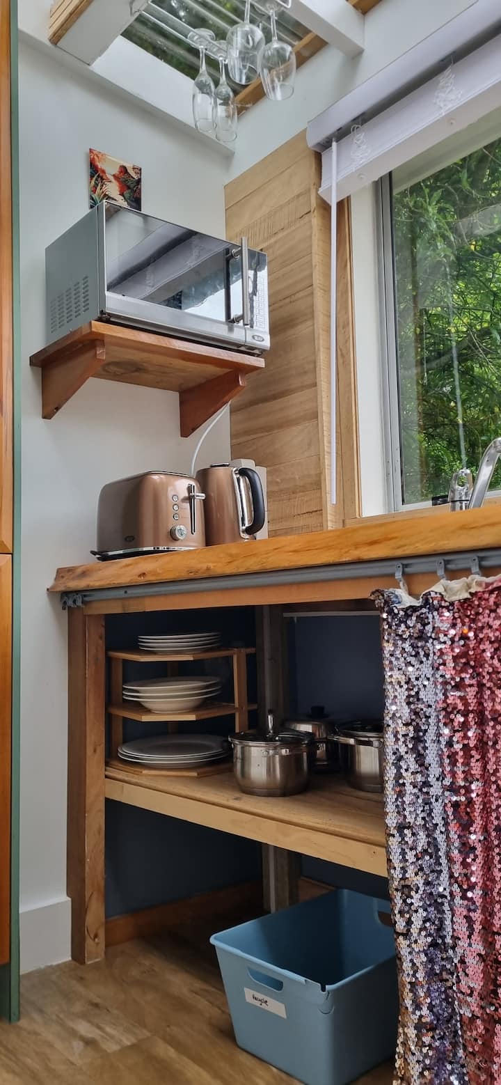 Golden Bay Stream View Cabin - Tākaka