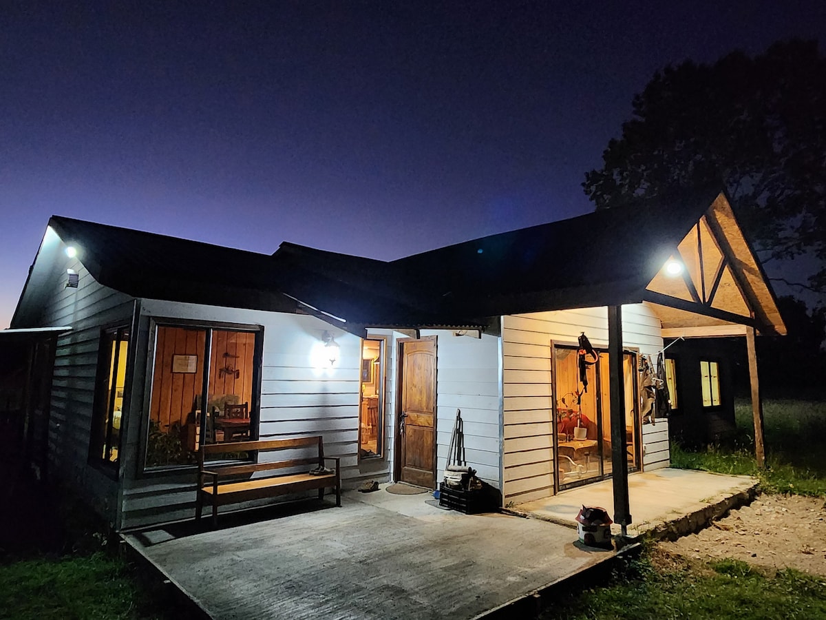 Refugio Juan Yañez Torres, Frutillar Rural (Country House) - Houses for ...