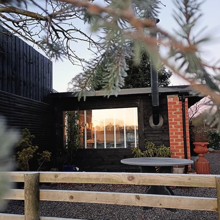 Stylish Cabin Close To Gretna Green With Parking - Dumfries and Galloway