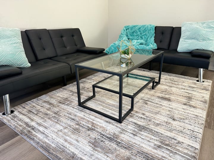Newly Renovated 2br Retreat - Rancho Cordova, CA