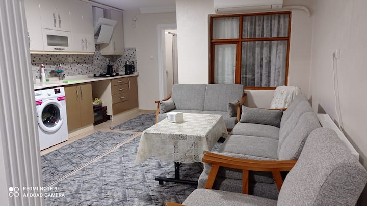 Konforlu 1+1 Wi-fi Klima Merkez - Ayvalık