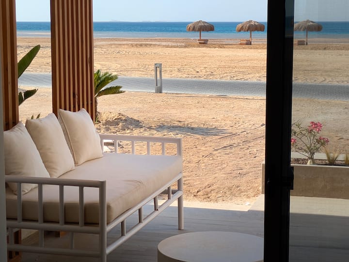 Beachfront Bliss: Somabay Cabana With Sea & Pool - Egypt