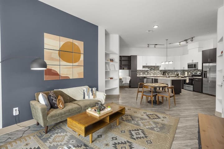 Cozysuites | Classy 2br Town Lake Waterfront 03 - Tempe, AZ