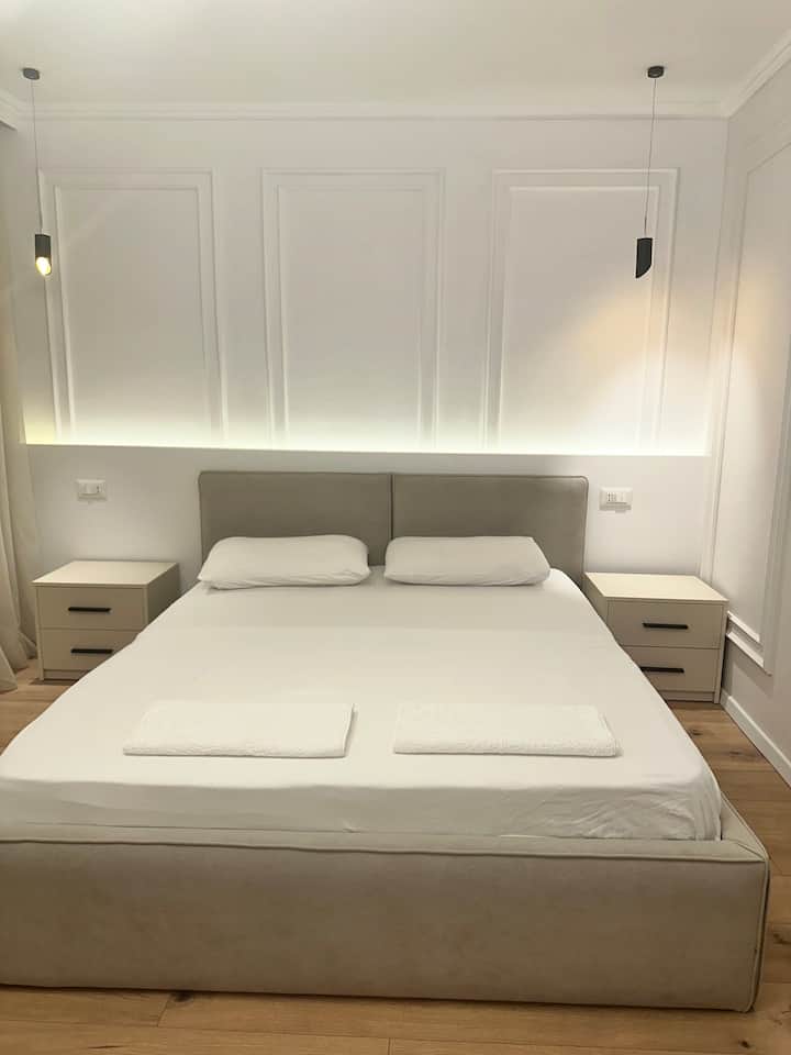 Mera Apartment – Modern & 5 Min From City Center - Tirana