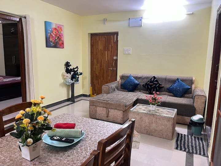 Premium 1bhk Gachibowli -Walk To Aig Dlf Microsoft - Hyderabad