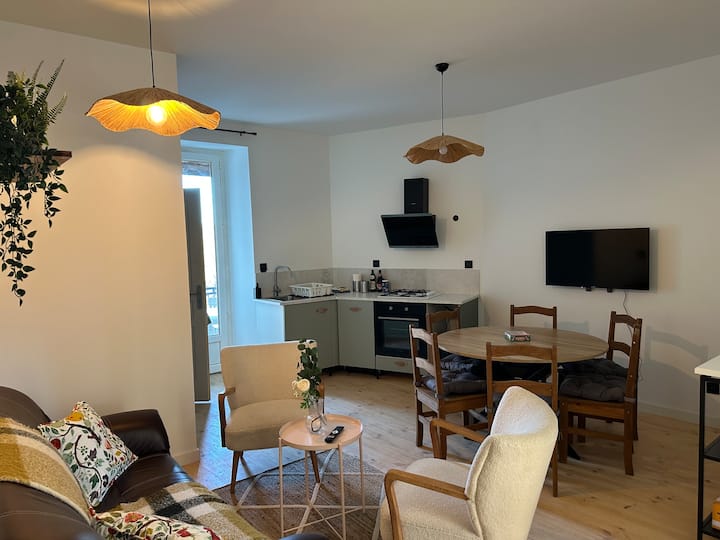Appartement De La Côte - Murol