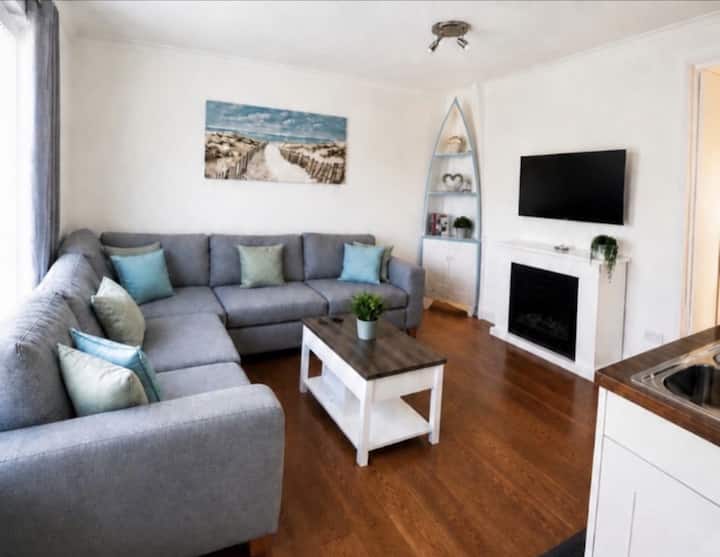 Chalet 91 - Family Holiday Home Opposite The Beach - Dungeness