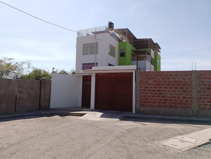 Departamento En Tacna, Céntrico Y Cochera Amplia - Tacna