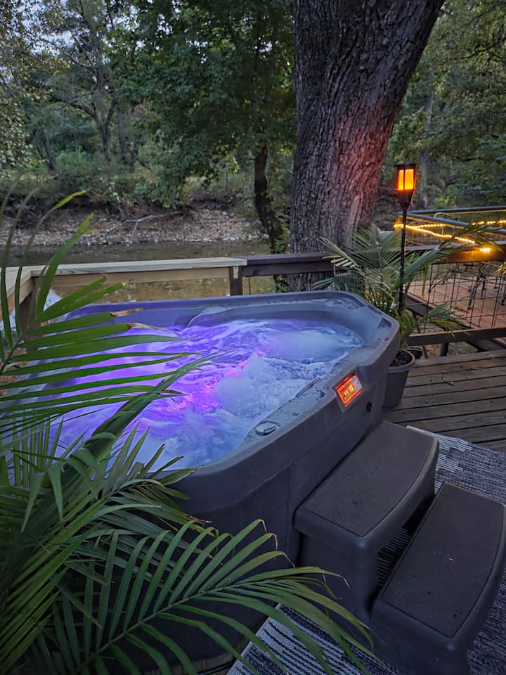 Creekfront On 62 Acres@ Little Beaver Creek Lodge! - United States