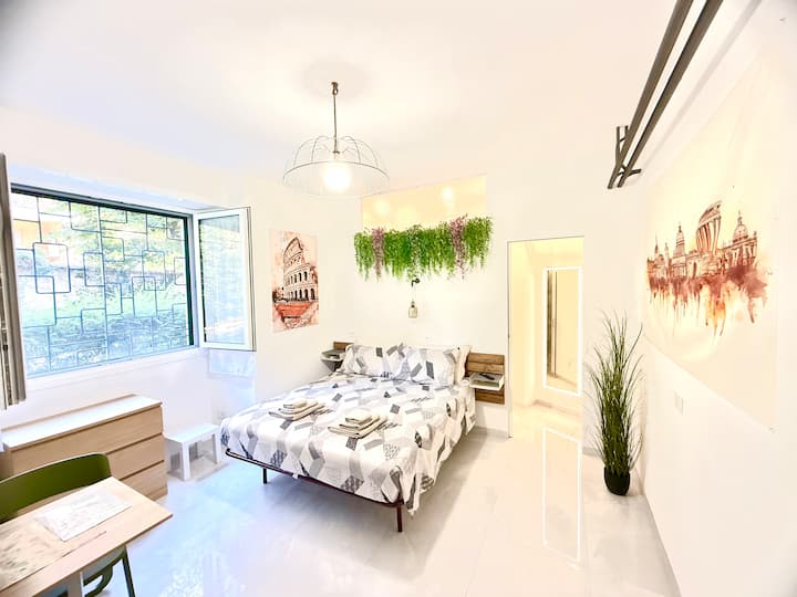 Vatican Town Garden - Roma