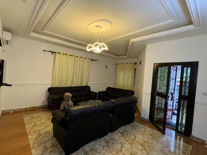 Complexe M - Yaounde