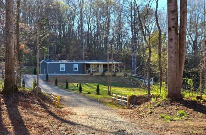 Private-peaceful- Country-new-near Smoky Mtns. - Tellico Reservoir, TN