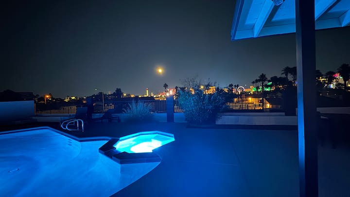 Hilltop Suite · Private Entry · Pool · Strip View - Las Vegas