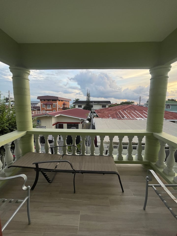 Julie’s Place - Puerto España