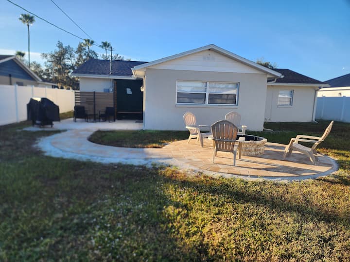 The Relax Spot/ 9 Min From Sunnlake, 11mil Raceway - Sebring, FL
