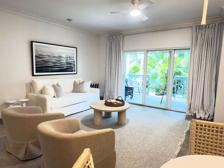 Leeward Condo - Sleeps 4 - Turks and Caicos Islands