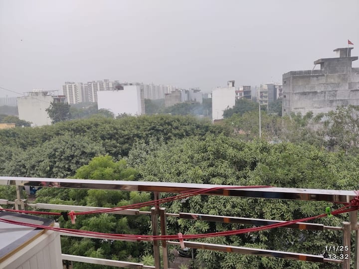 Prime Loc. Fully Furni. 1bhk- Dwarka Sector 23b - Delhi