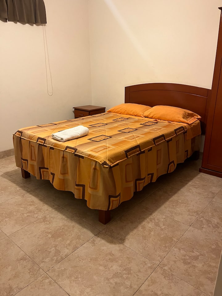 Habitación Matrimonial - Camaná