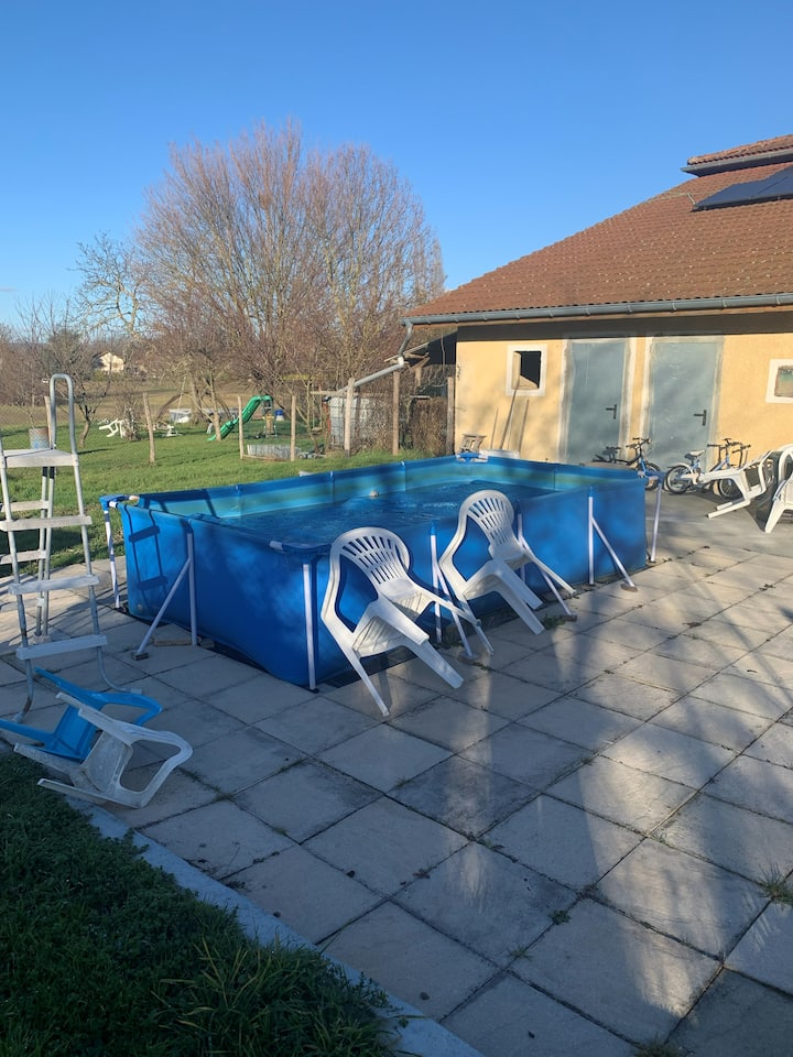 Maison 55 M² Au Sol Cuisine Salon Deux Chambres - Beaurepaire