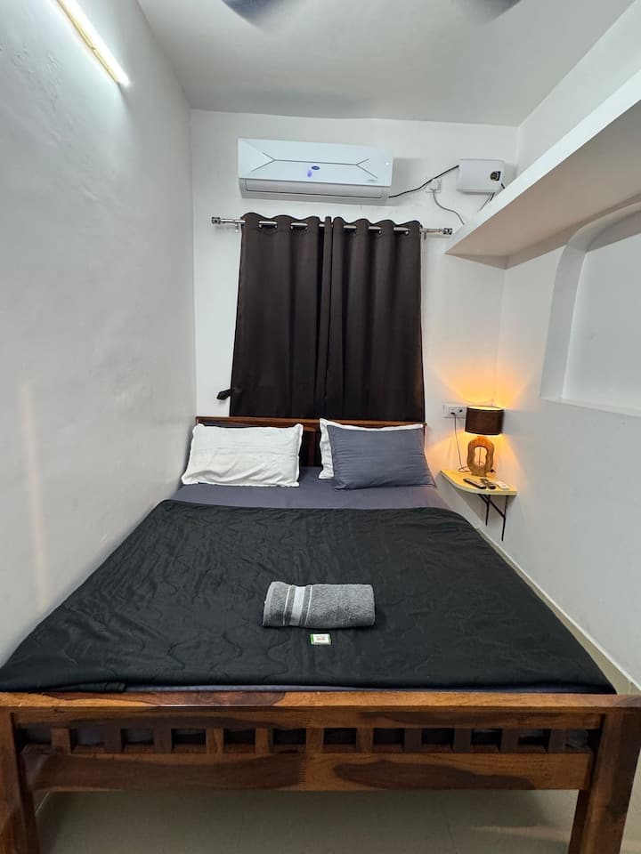 The Sea Shelter Garden Home 50 Metres From Beach - Mahabalipuram