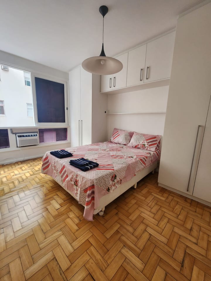 Ipanema Beach And Lagoon - Rio de Janeiro